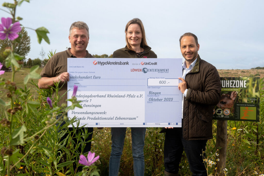 LÖWEN ENTERTAINMENT spendet 600€ für Naturschutz - Landesjagdverband ...